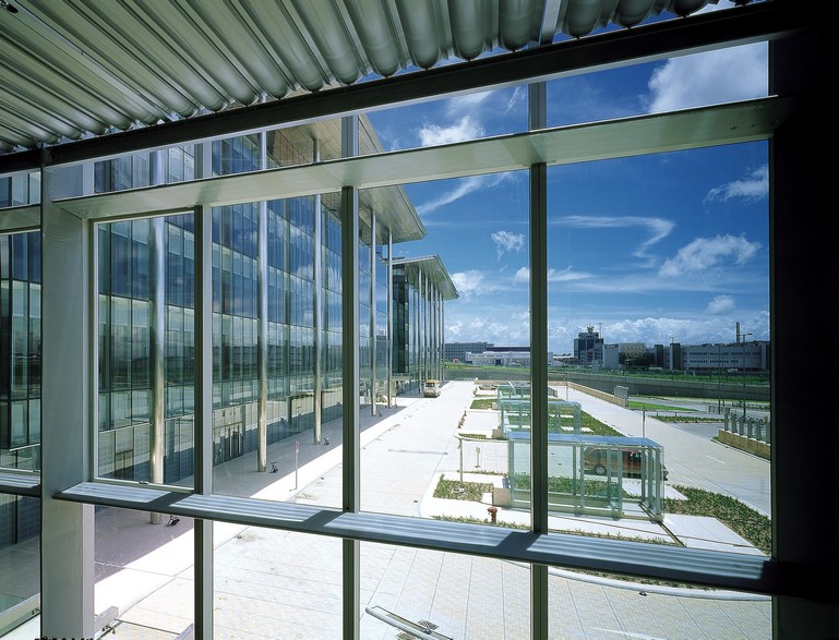 Cathay Dragon Headquarters - Craft